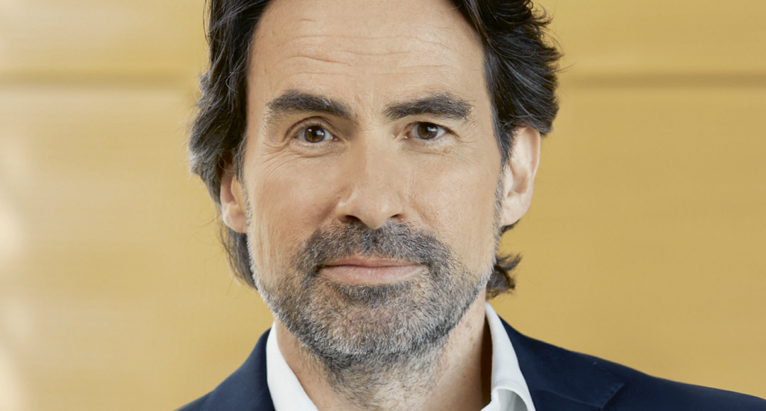 Mutige Strategie: Wie die DuMont Mediengruppe unter Führung von CEO ...