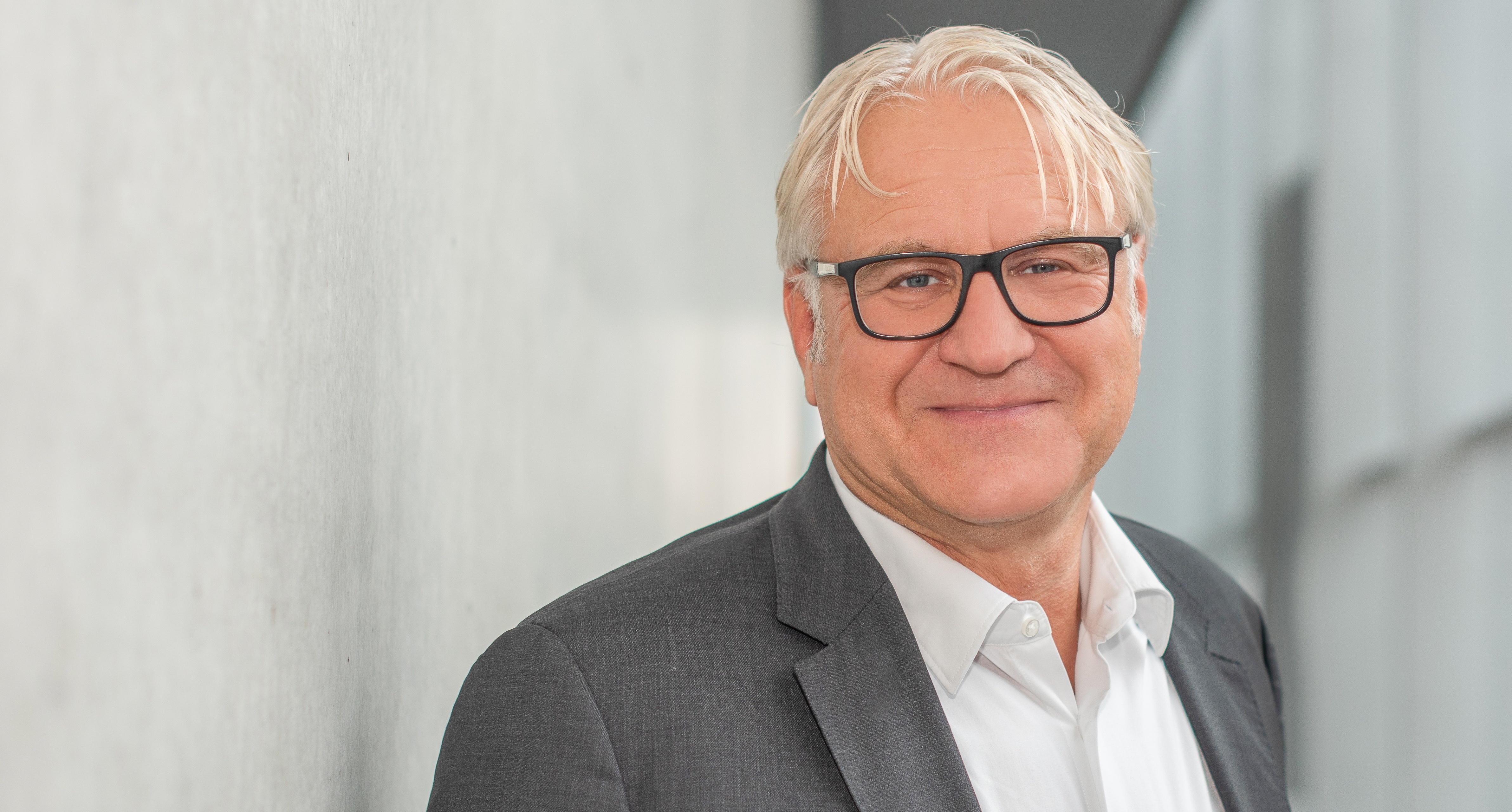 Endlich eine Einigung: SWMH wird aufgespalten - Stuttgarter Zeitung ...