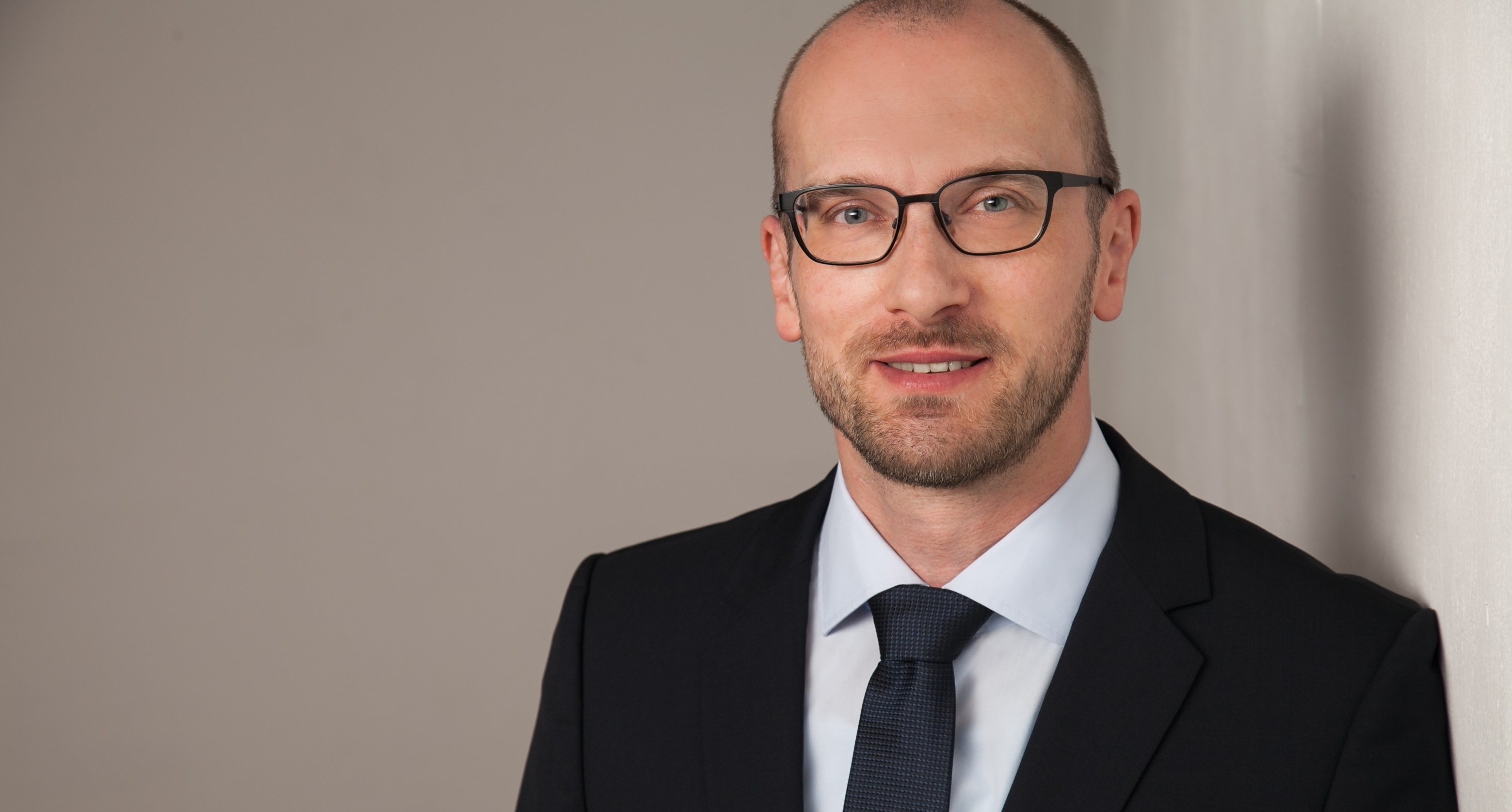 Dirk Trompetter heuert als Leiter Digitale Projekte beim Nomos Verlag an