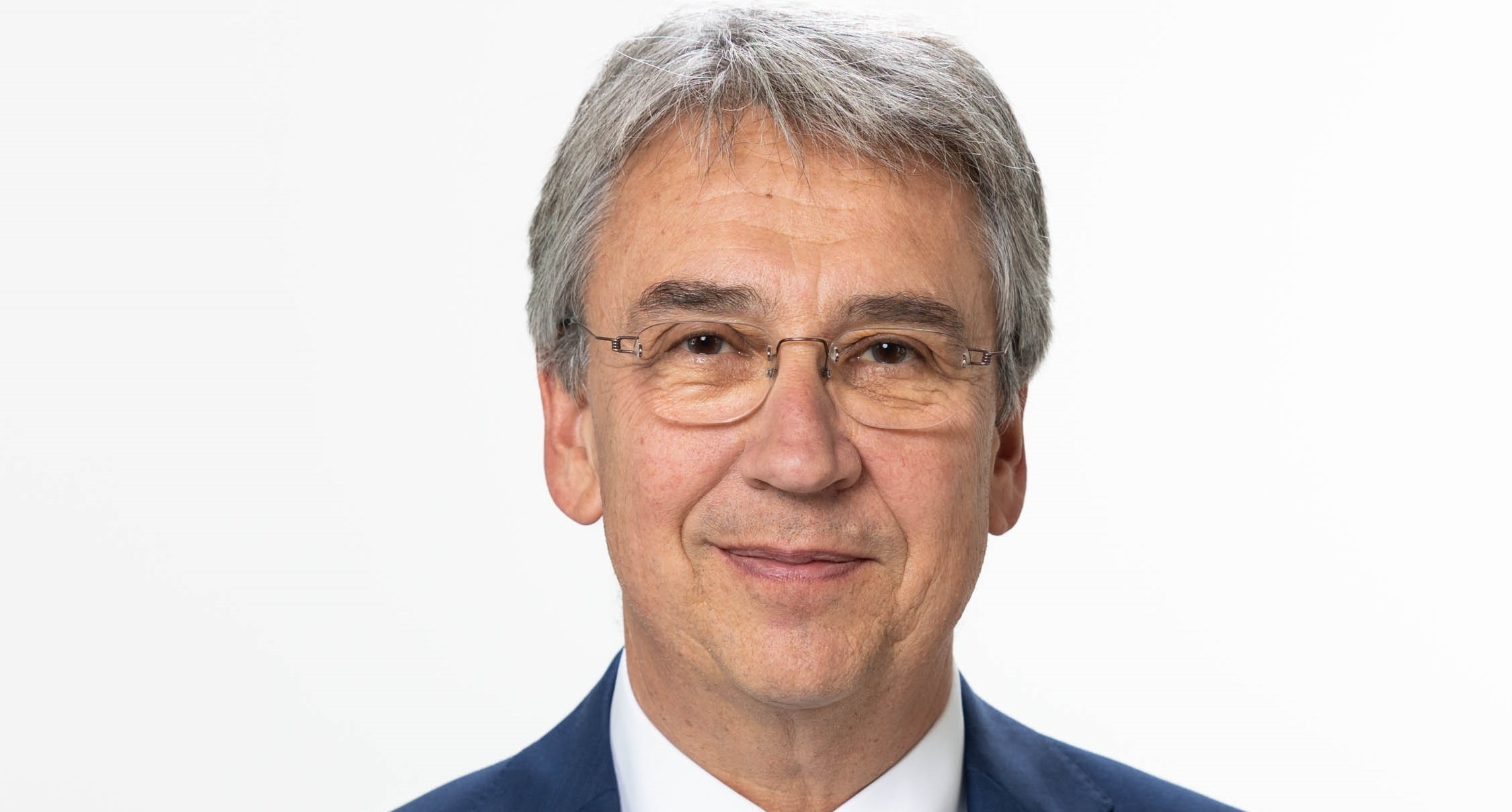 Die SWMH-Aufspaltung kommt: Kartellamt winkt Verkauf von ...