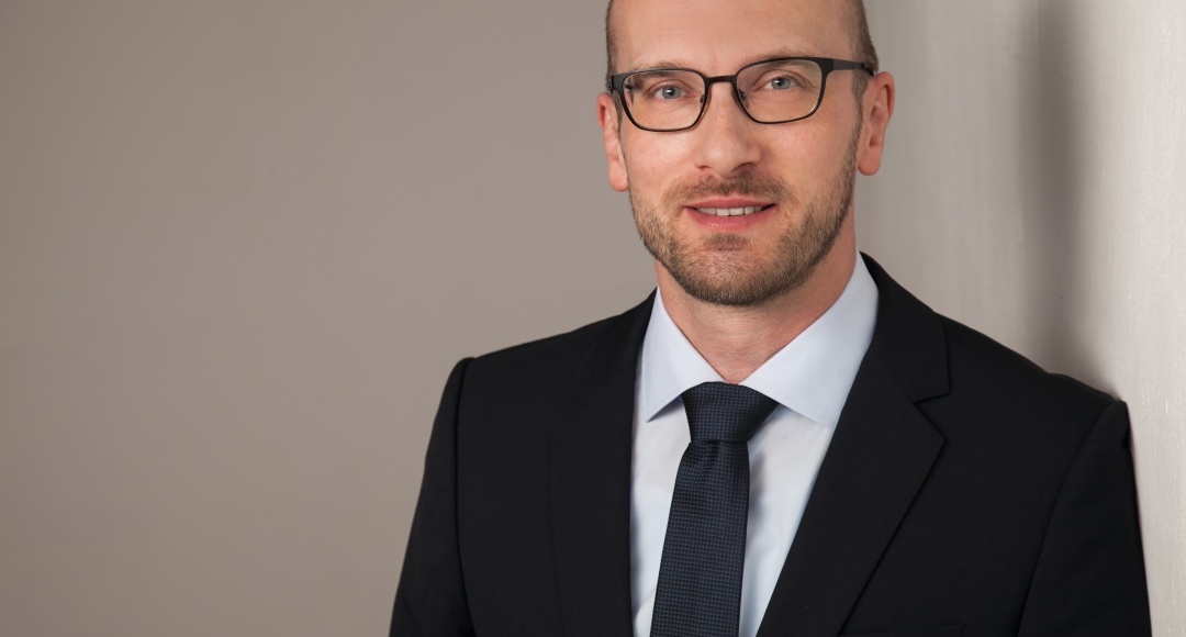 Dirk Trompetter heuert als Leiter Digitale Projekte beim Nomos Verlag an