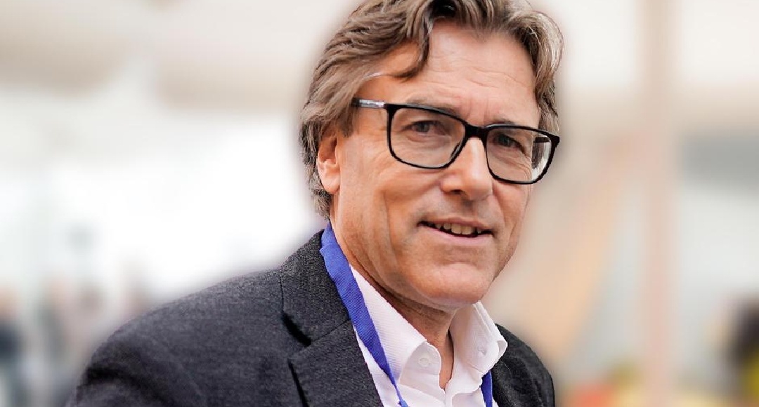 Ex-Burda-Manager Kay Labinsky meldet sich als Allein-Geschäftsführer ...