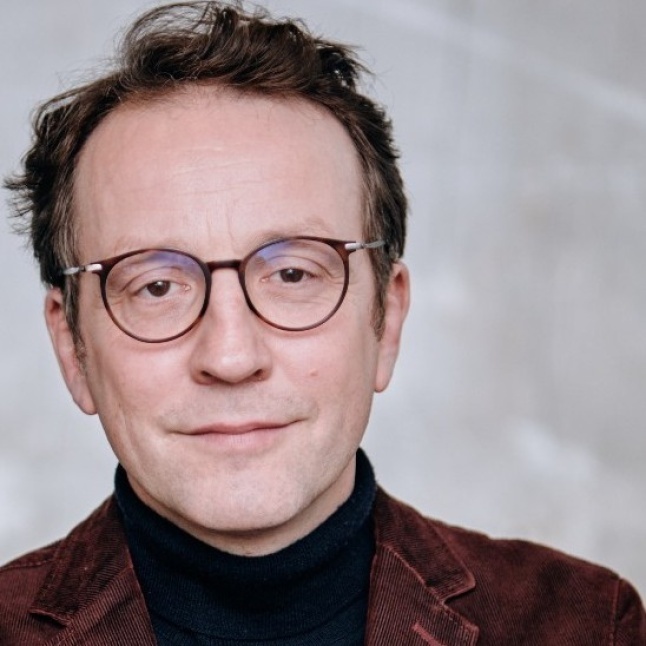kress.de: Ulrich Zehfuß
