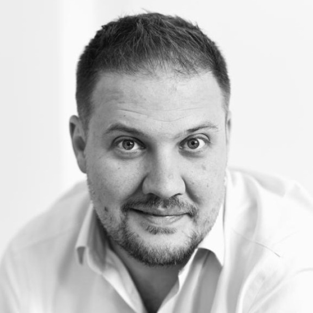 kress.de: Lukas Breitenbach